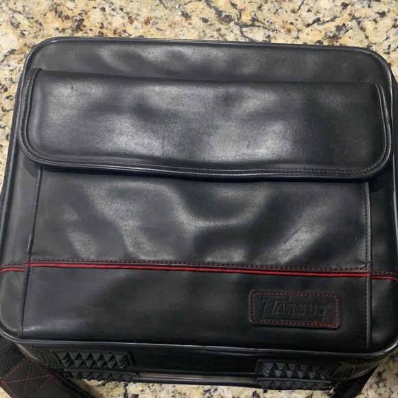 Targus | Bags | Targus Computer Bag | Poshmark